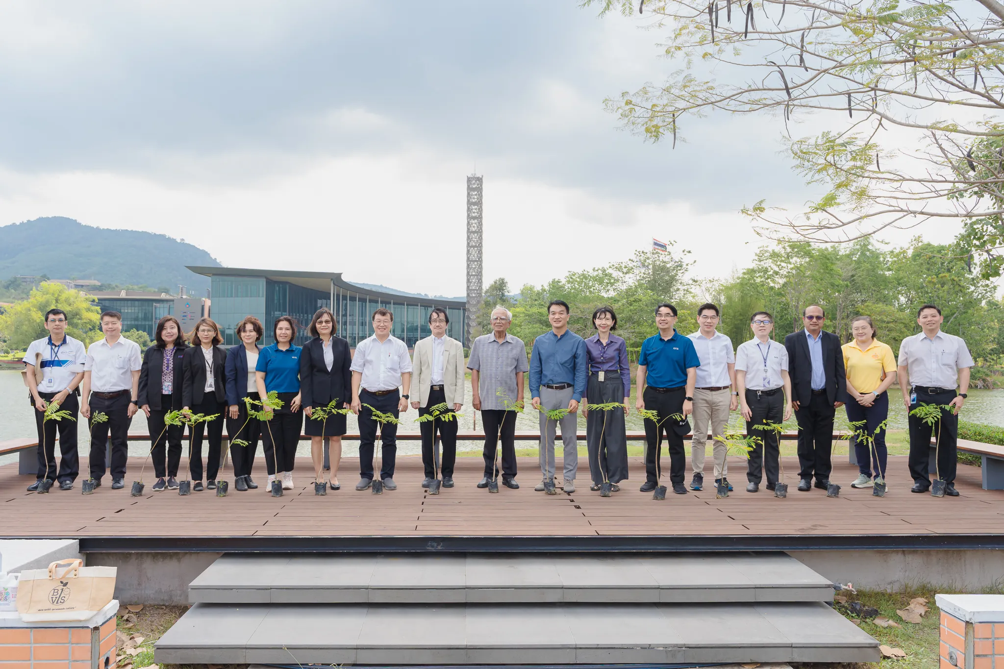 VISTEC: Vidyasirimedhi Institute of Science and Technology